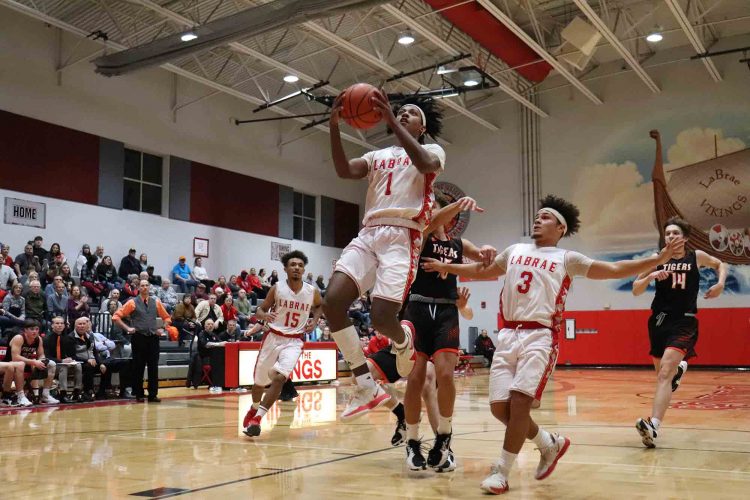 Confident return | News, Sports, Jobs - Tribune Chronicle